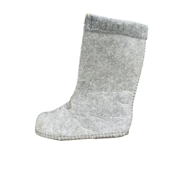 L.L. Bean | Shoes | Ll Bean Gray Recycled Felt Winter Snow Boot ...